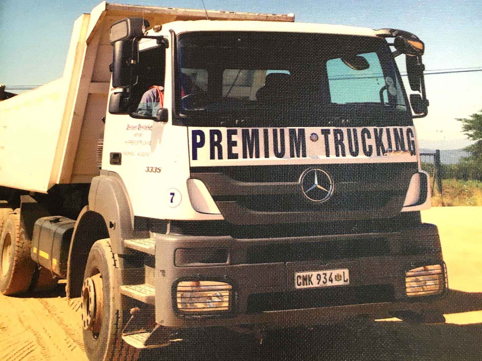Premium Sand and Stone – Premium Trucking
